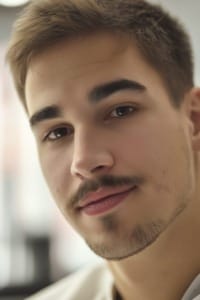 35 Beard Styles For Round Faces That Actually Slim Your Jawline - 2026