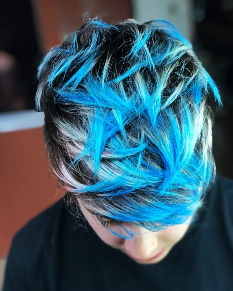 16 Boys' Hair Highlights To Show Off Your Personality - 2025