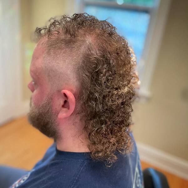 The Skullet Haircut: A Bold Statement For The Fearless Trendsetter - 2025